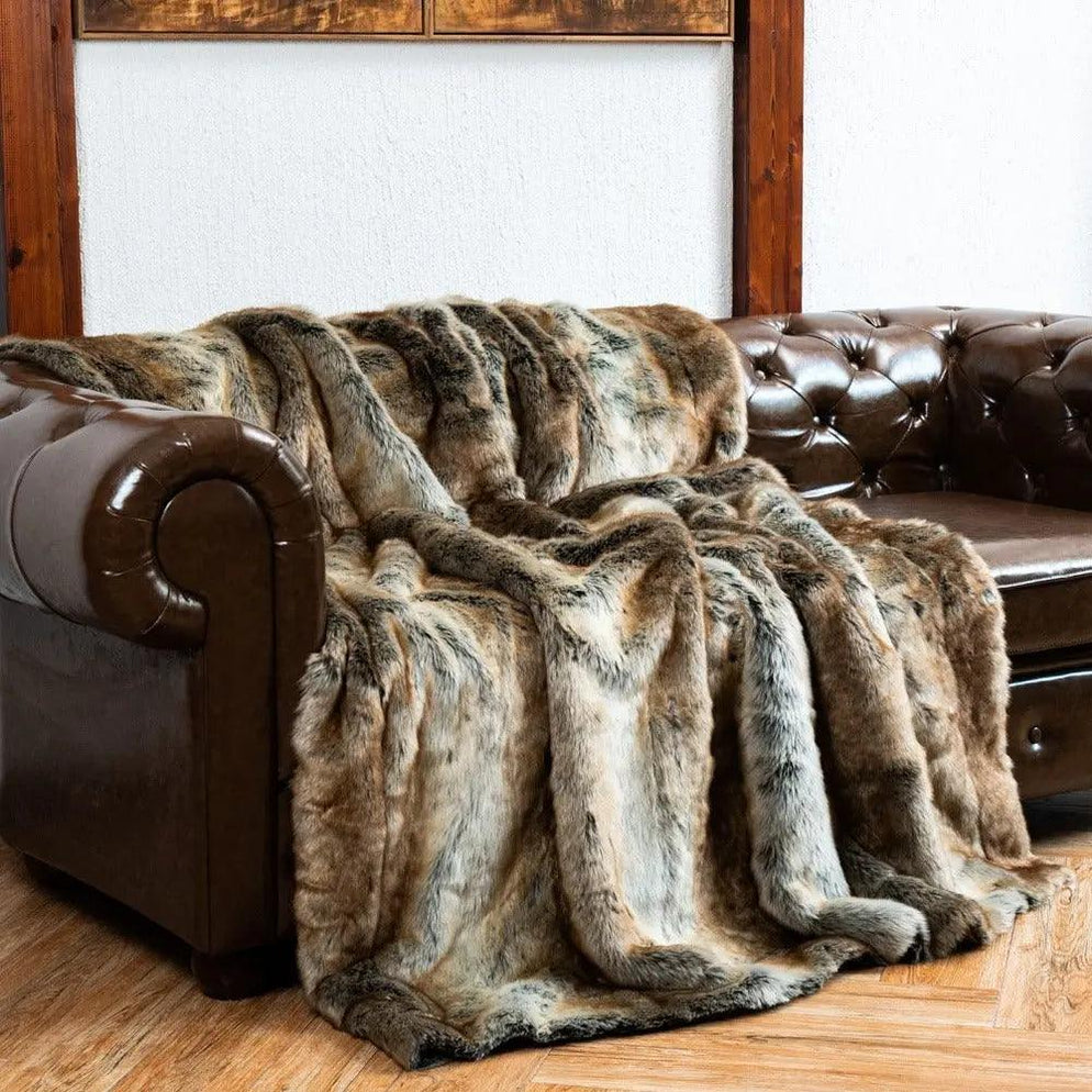 Bjarne - Luxury Faux Fur Blanket — BO-HA